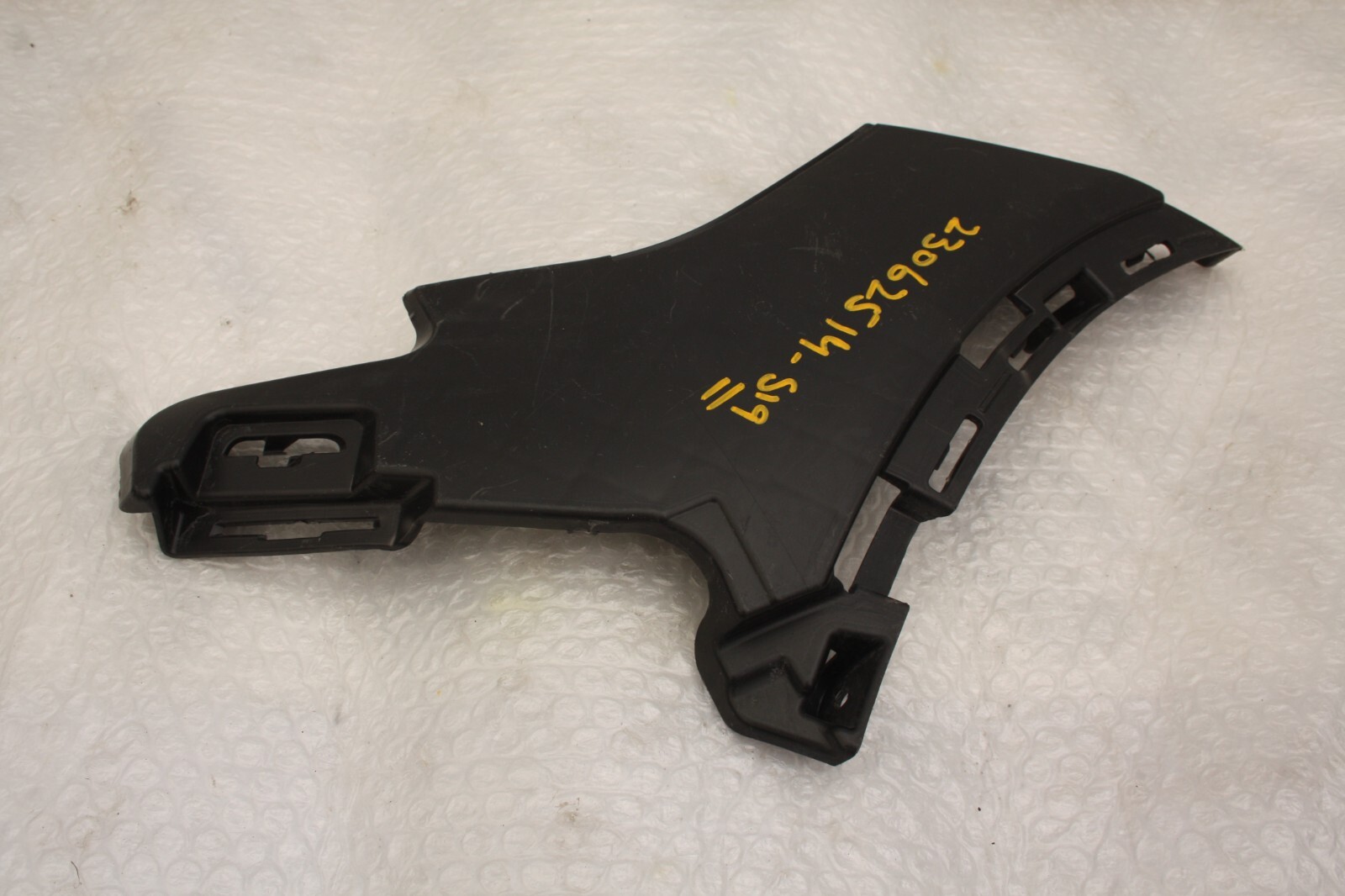 Mercedes GLC X253 Front Bumper Left Side Bracket 2019 TO 2022 ...