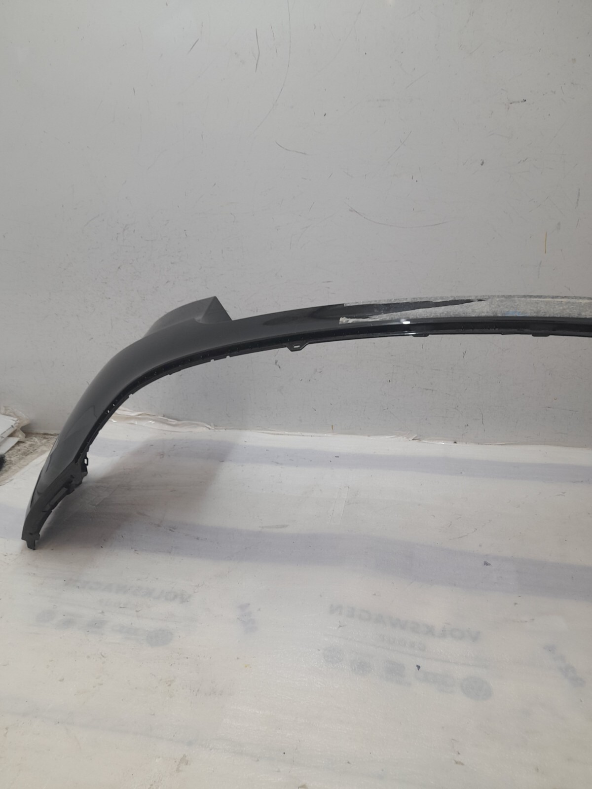 Tesla Model Y Rear Bumper 2022 ON 1487995-00-B Genuine *DAMAGED ...