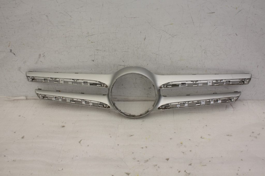 Mercedes E Class W213 Front Bumper Grill Trim A2138880160 Genuine ...