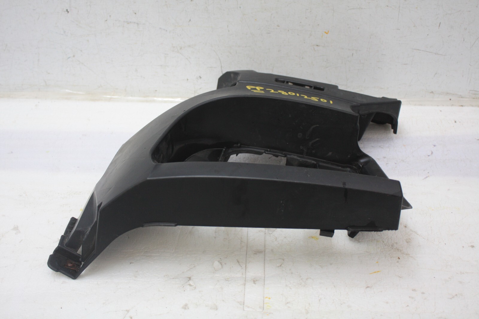 BMW 5 Series F10 F11 LCI M Sport Front Bumper Right Bracket 13-17 ...
