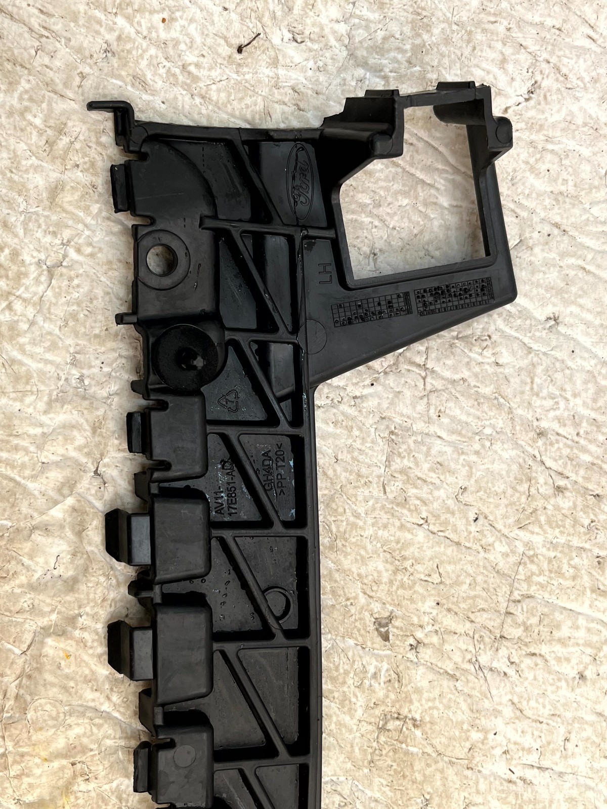 Ford B-Max Rear Left Bumper Support Mount Bracket 12-17 AV11-17E851-AD ...