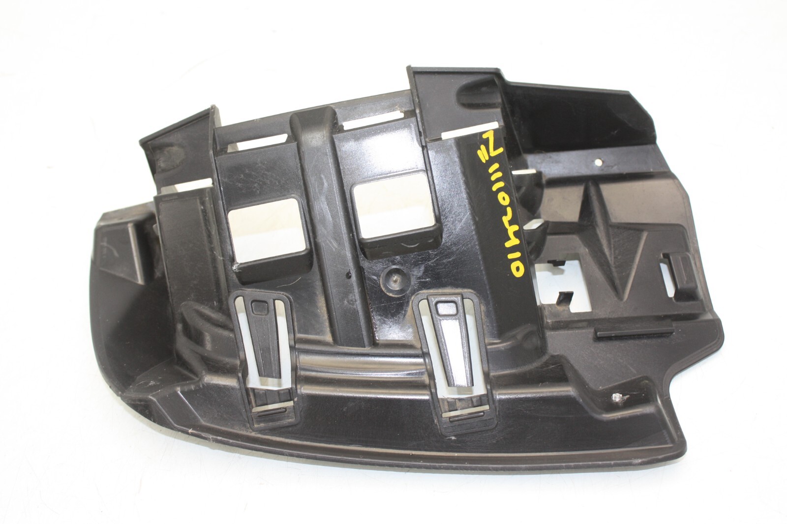 Mercedes GLA X156 Rear Bumper Left Exhaust Bracket 17 TO 20 A1568857301 ...