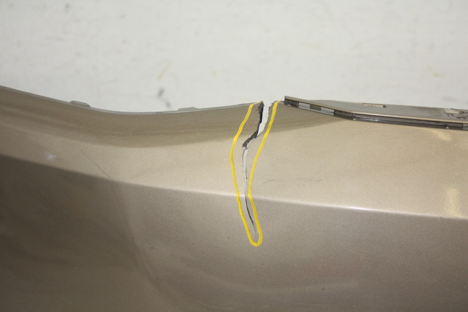 VW Sharan Front Bumper 2010 TO 2015 7N0807221A Genuine *DAMAGED ...