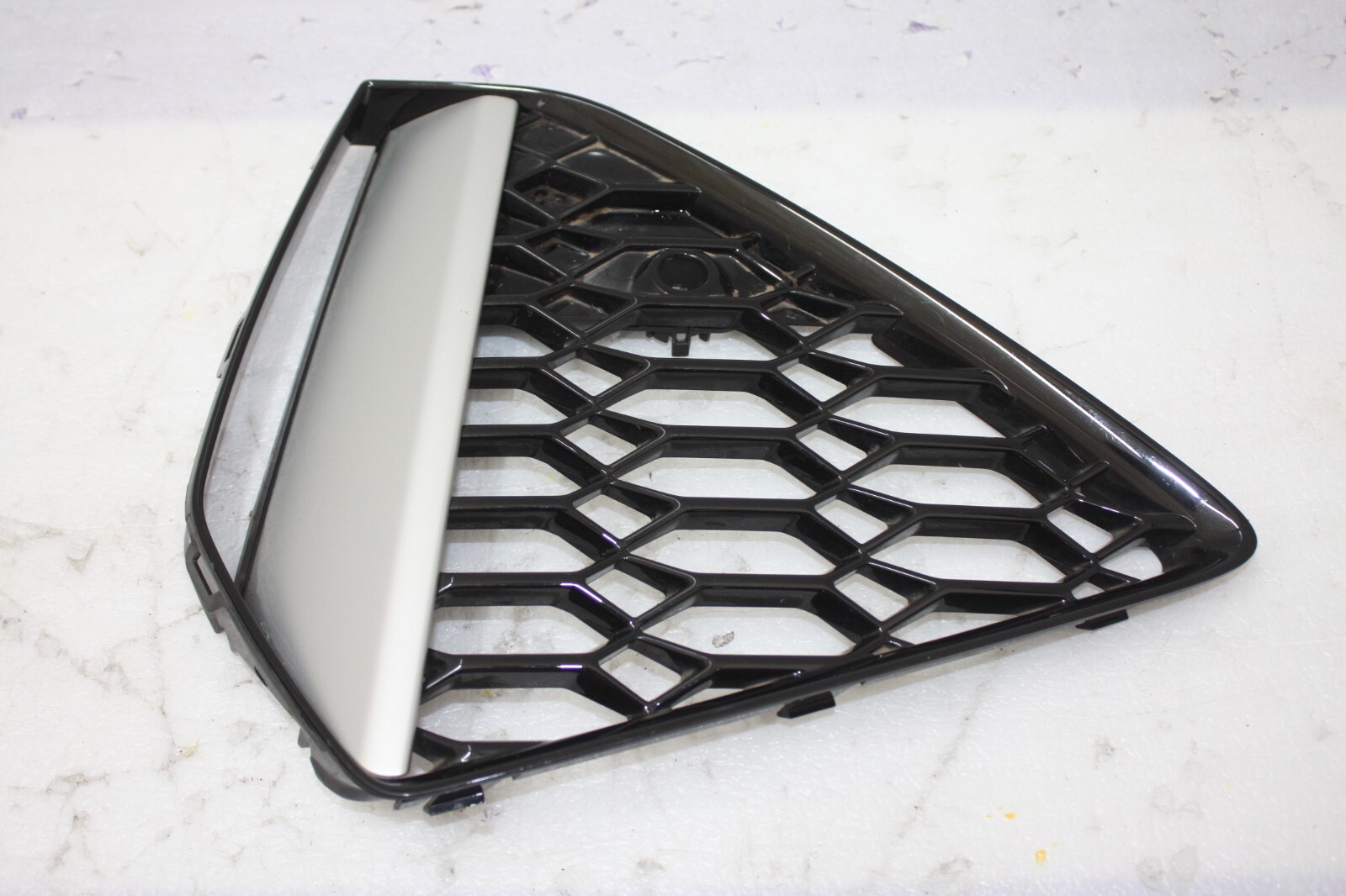 Audi RS6 RS7 C8 Front Bumper Right Side Grill 2018 ON 4K8807682D ...