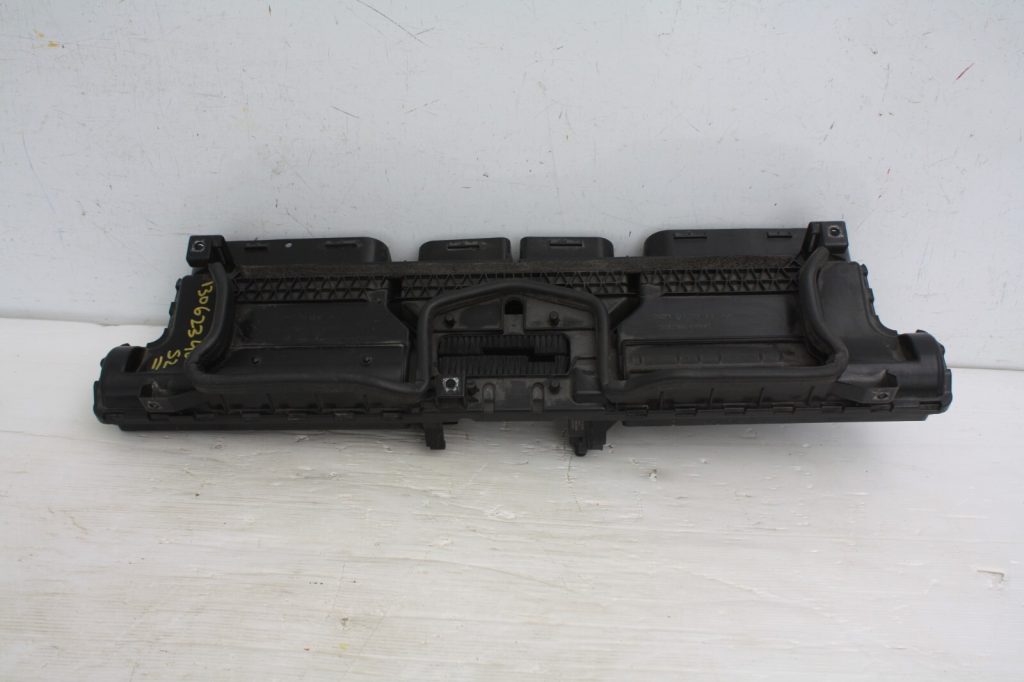 Mercedes G Class W463 Air Intake Duct A4635009102 Genuine - Bumper Shop