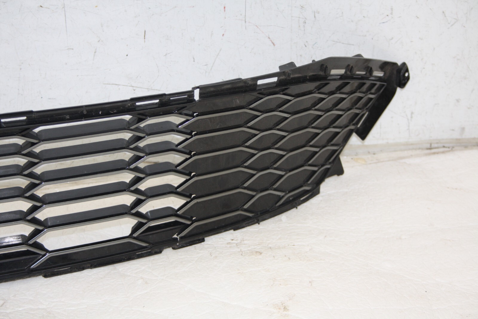 Toyota C-HR Front Bumper Lower Grill 2019 TO 2023 53122-YP130 Genuine ...