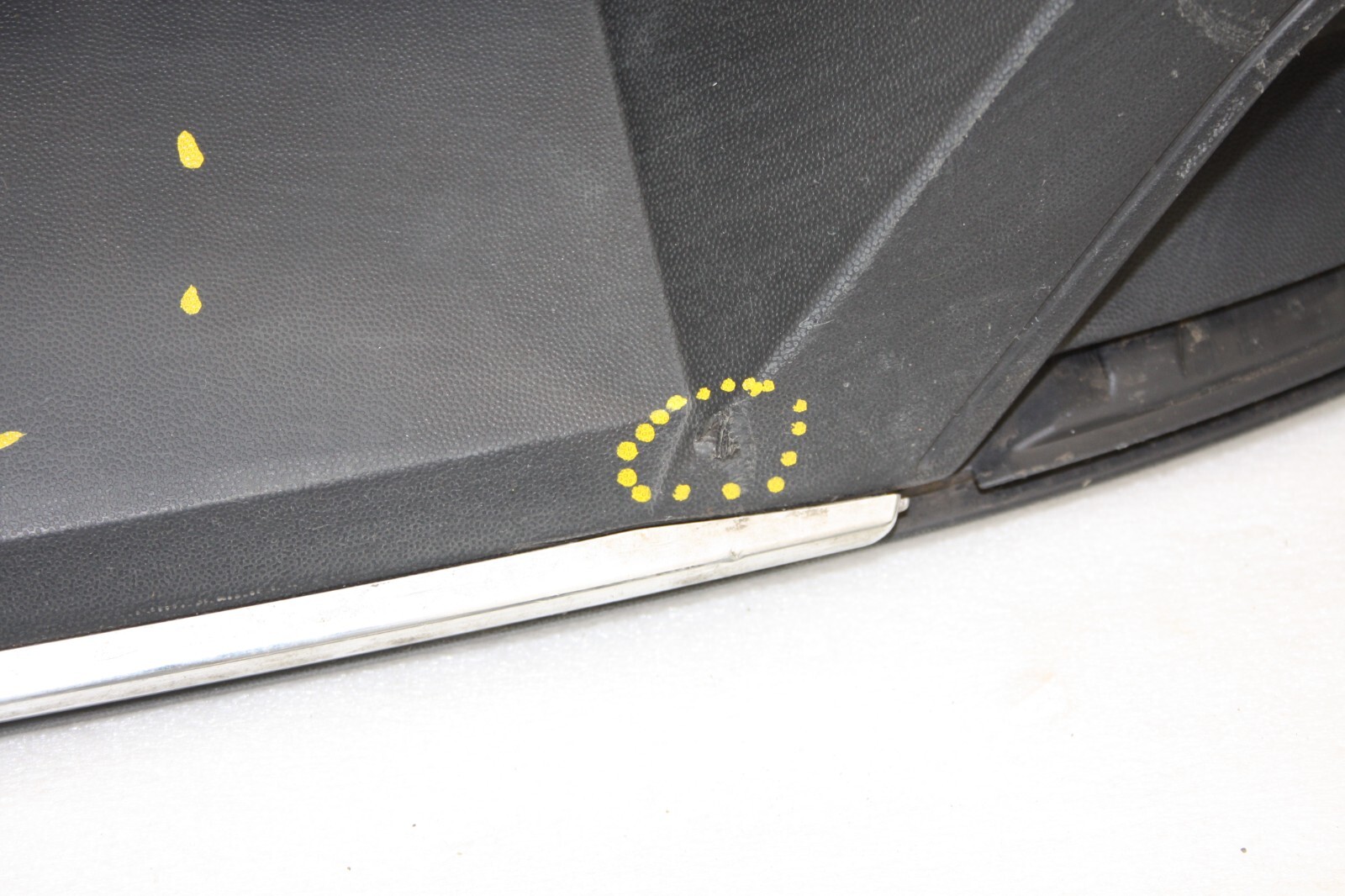 VW Golf Rear Bumper Diffuser 2017 TO 2020 5G6807568R Genuine *DAMAGED ...