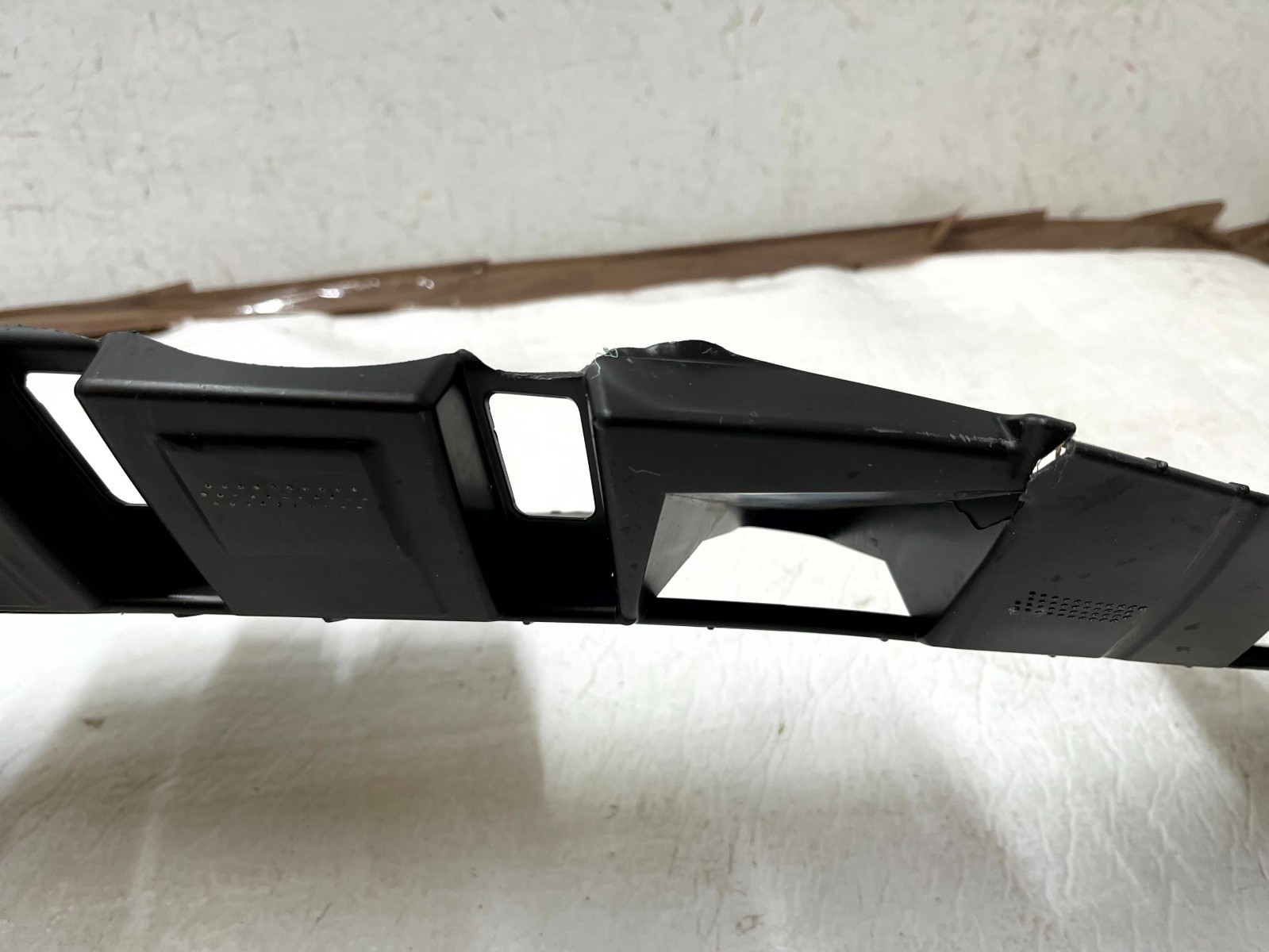 VW ID3 Front Bumper Upper Radiator Support Bracket 21-23 10А807217A ...