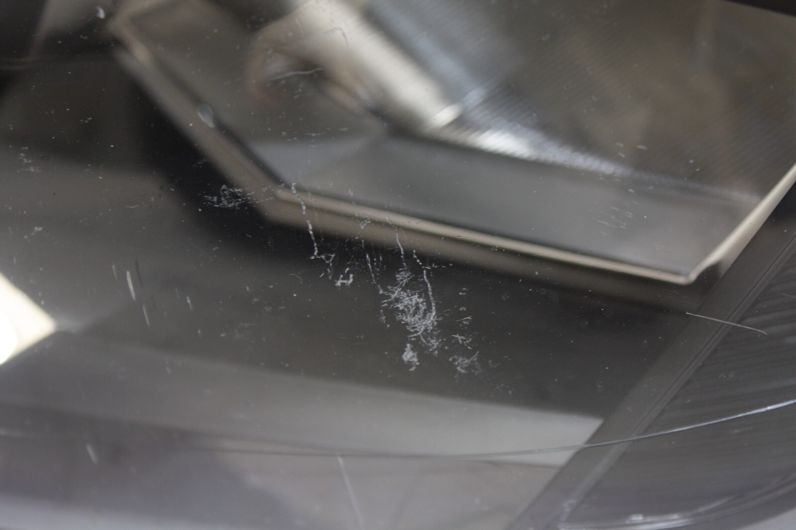 VW Polo Left Side Headlight 2018 TO 2021 2G2941005 Genuine *DAMAGED ...