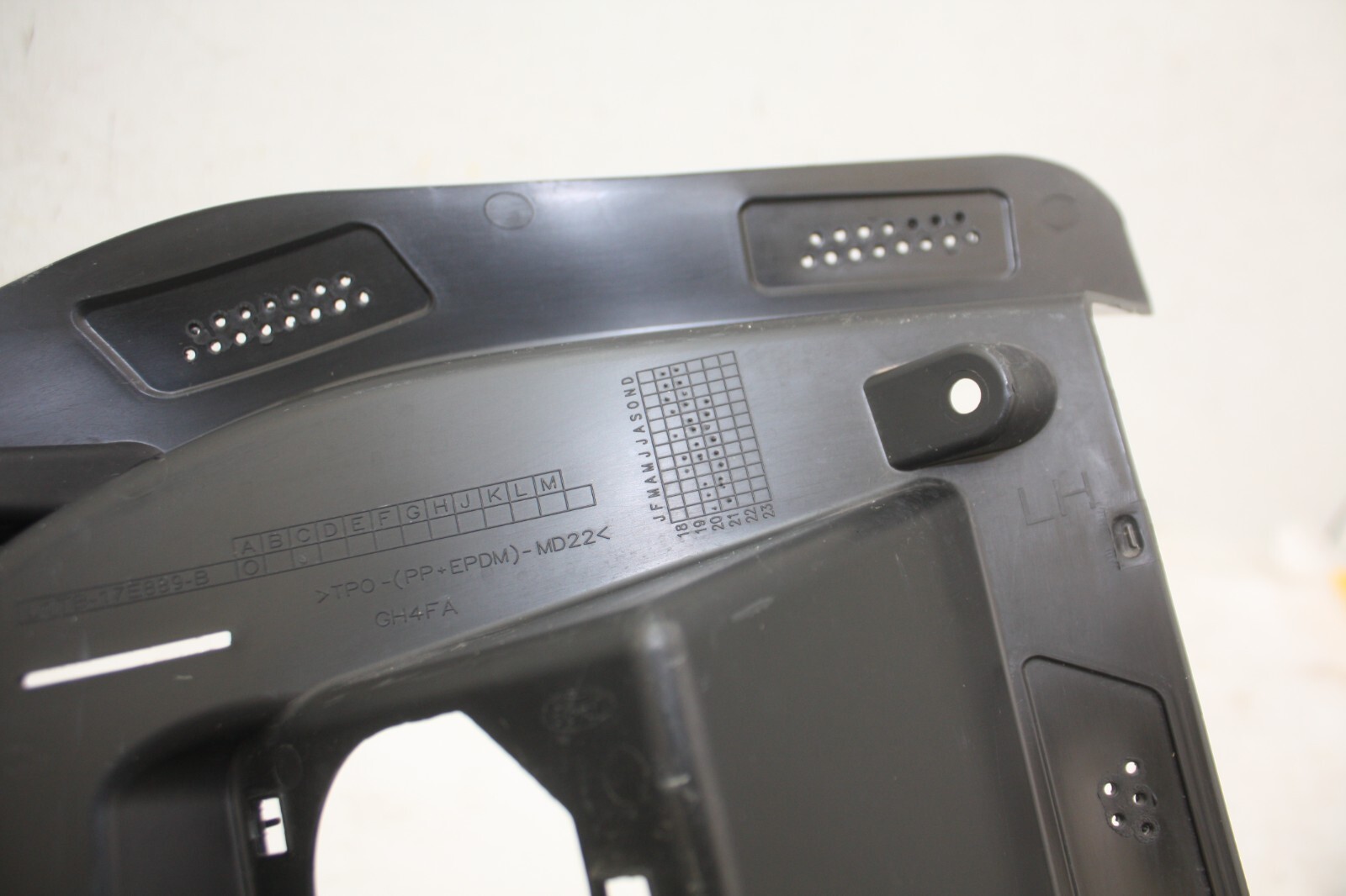 Ford Puma ST Line Front Bumper Left Support Bracket 20-24 L1TB-17E889-B ...