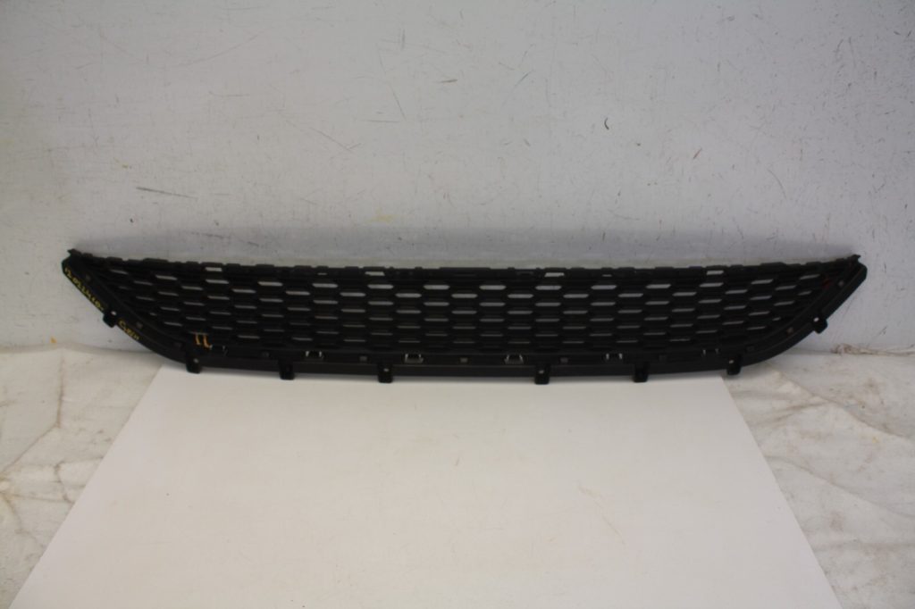 Jaguar E Pace Front Bumper Grill 2018 ON J9C3-17K945-A Genuine *DAMAGED ...