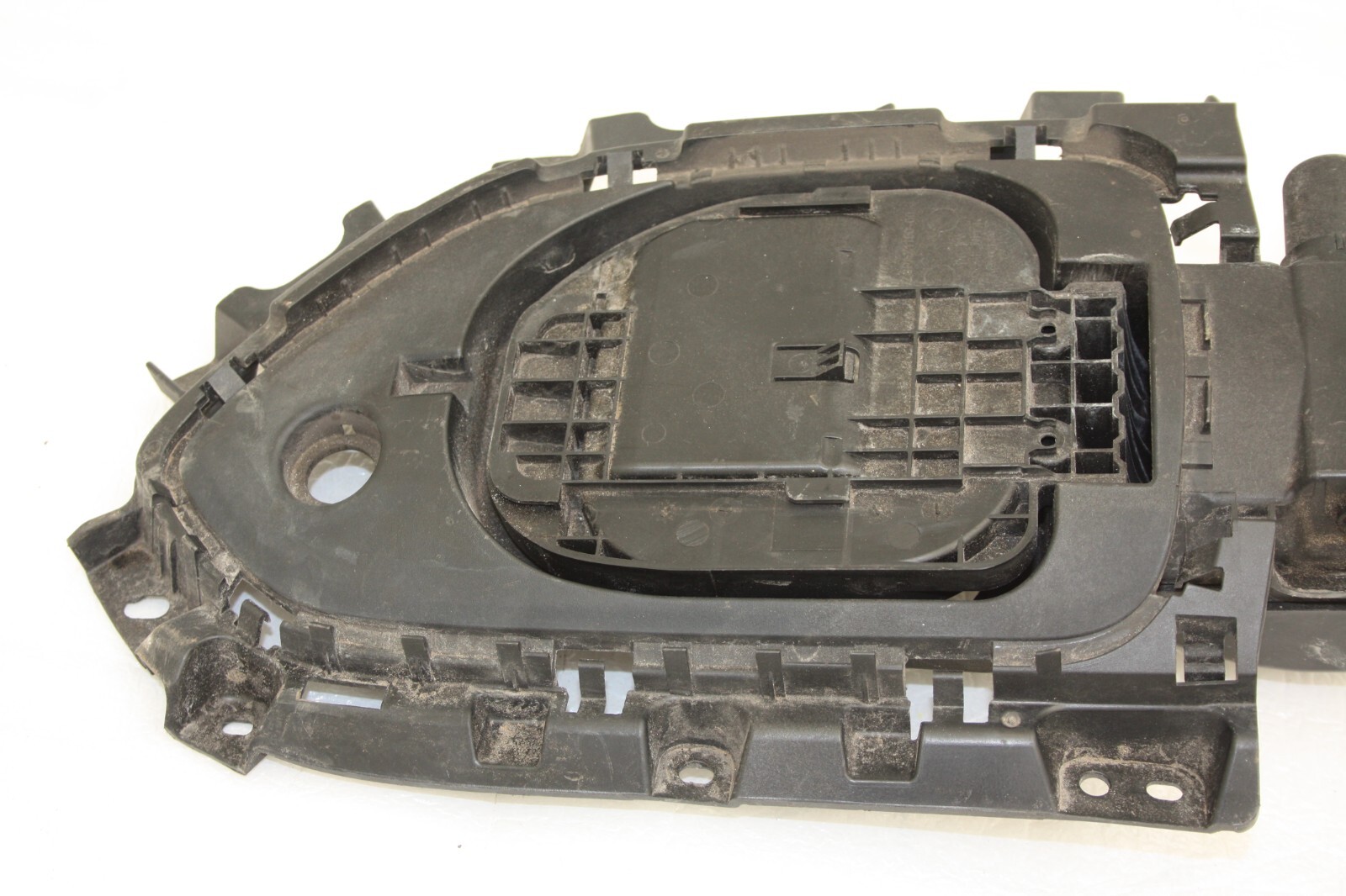 Kia Niro Charge Port Filler Flap 86340-Q4000 Genuine - Bumpershop UK