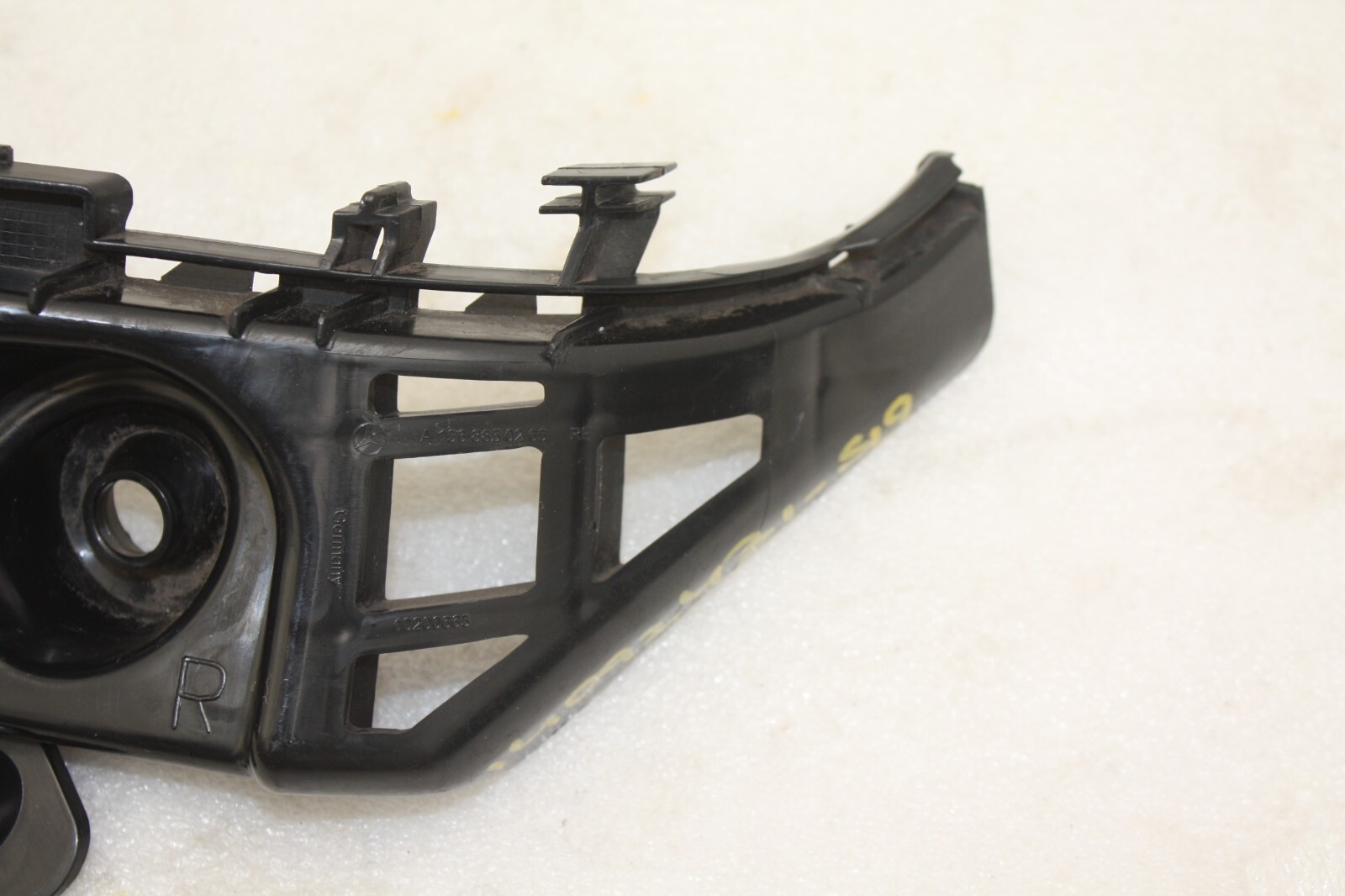 Mercedes GLA Class W156 Rear Bumper Right Bracket 2014-2020 A1568850265 ...