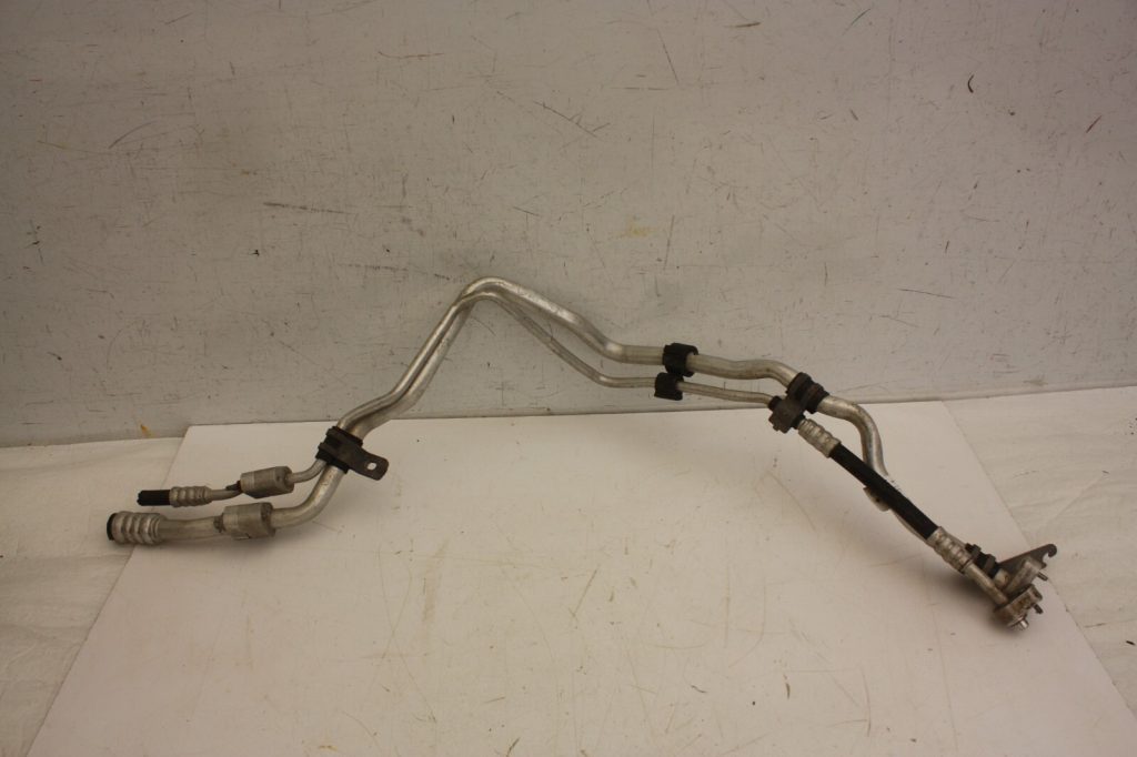 Mercedes Vito W447 A/C Hose Pipes A4478301515 Genuine - Bumper Shop